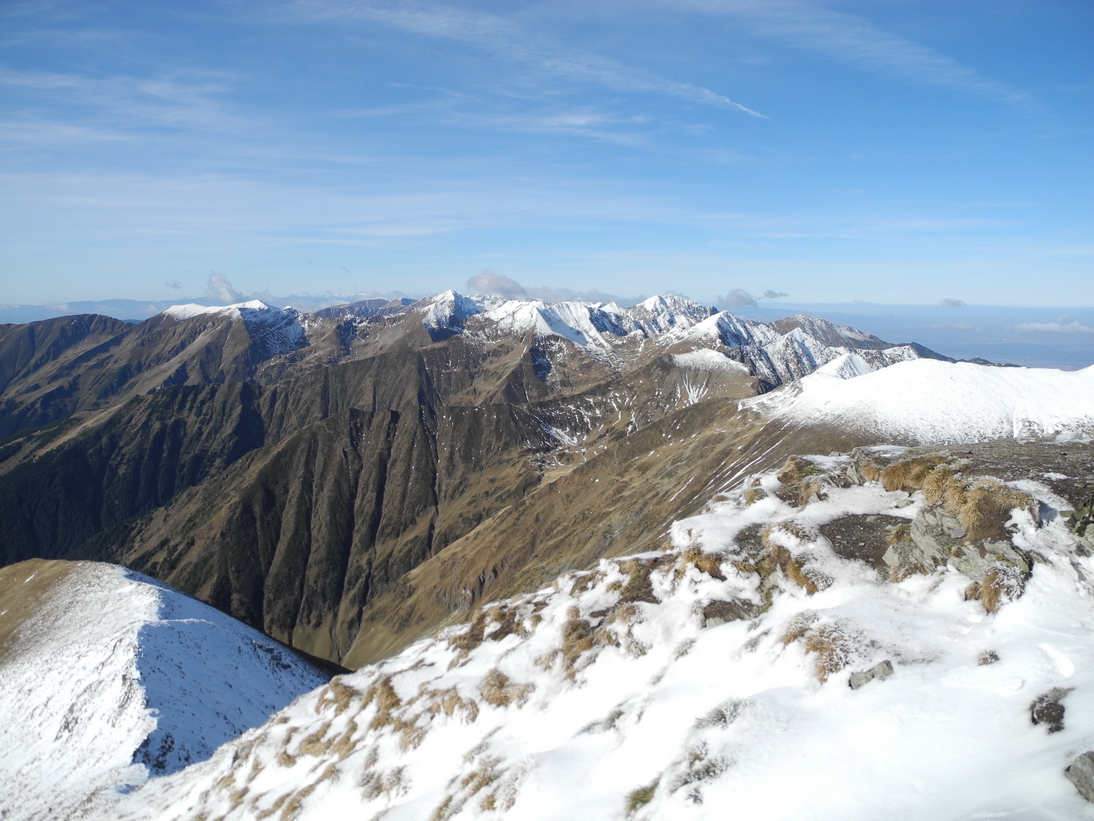 FOTO. Vânătorii de Munte din Sfântu Gheorghe au atins din nou Vârful ...